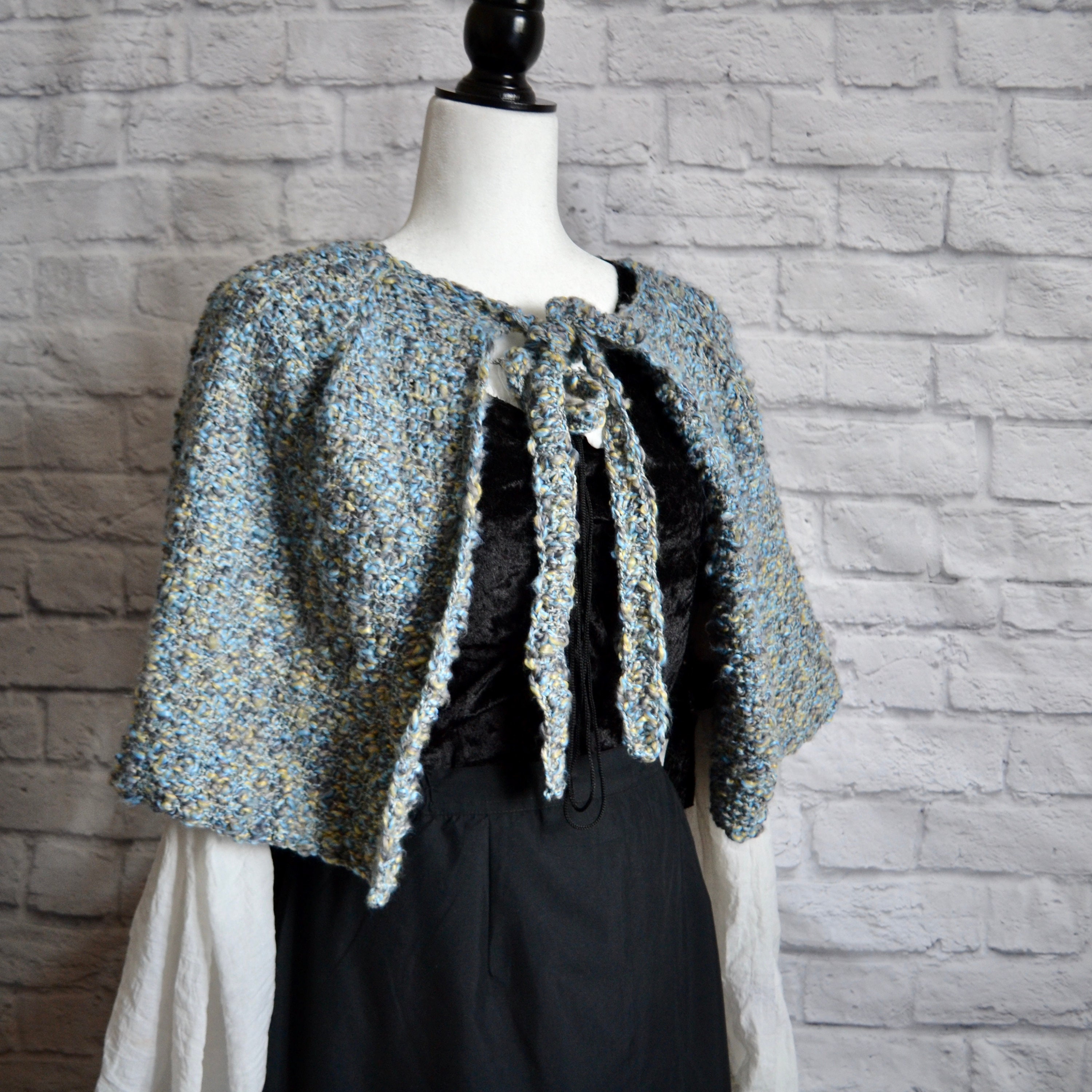 Claire Capelet, Outlander Cape in Canada, Outlander Capelet, Claire's ...