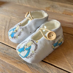 Peter Rabbit and Mum Baby Shoes - Several Sizes - Etsy