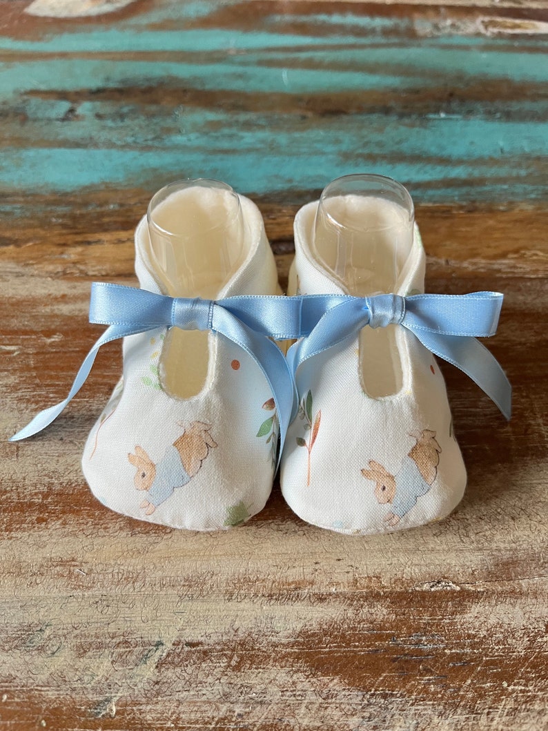 Peter Rabbit Jumping Baby Shoes - Several Sizes - Etsy