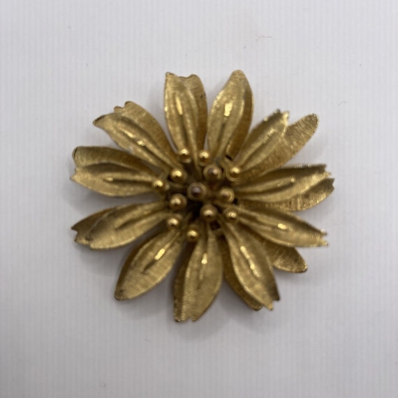 vintage gold flower bsk - Gem