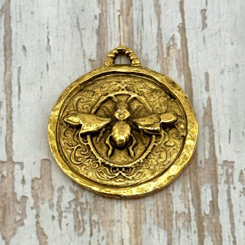 Bee Charm - Etsy