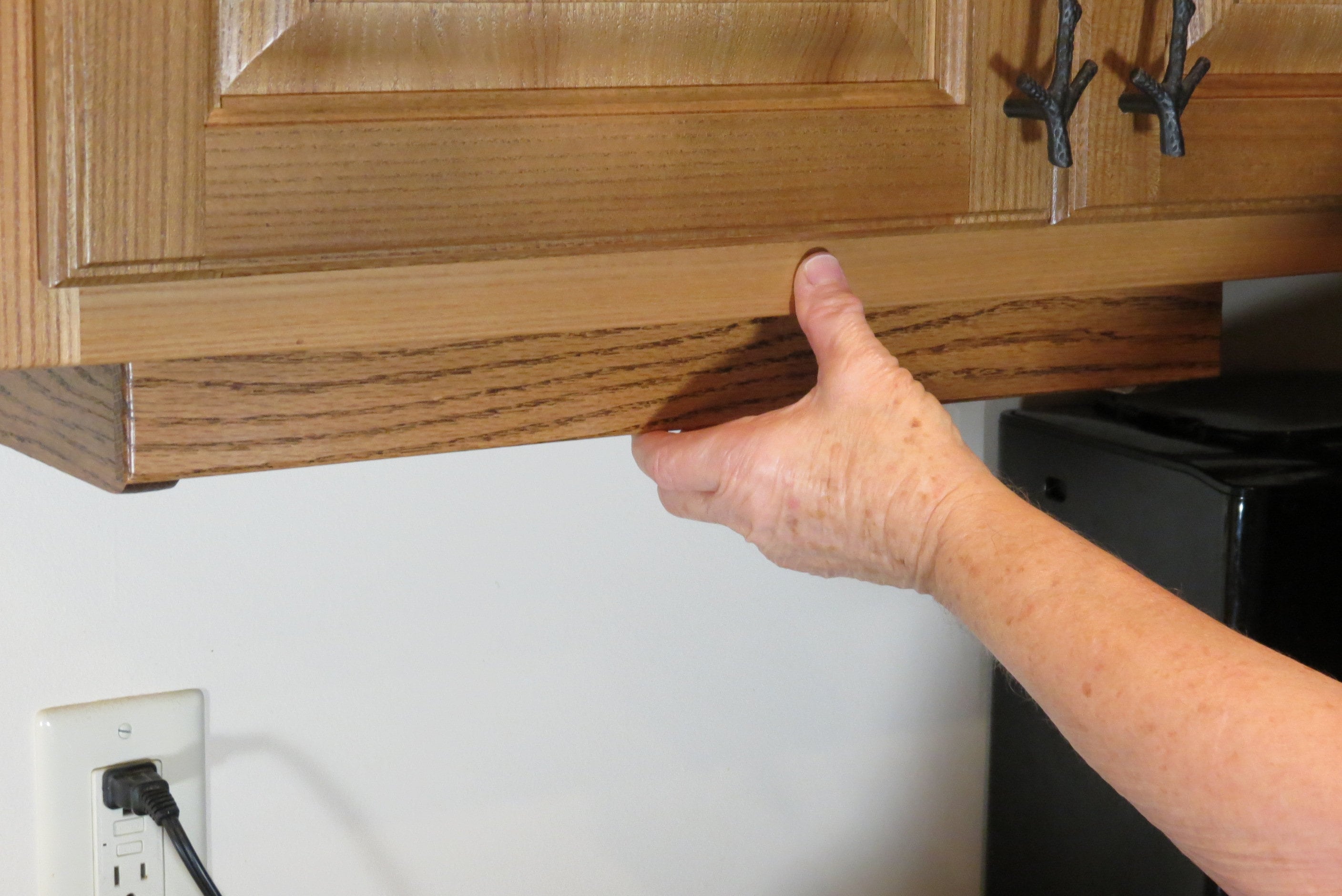 Under Cabinet Drop Down Spice Rack - Etsy