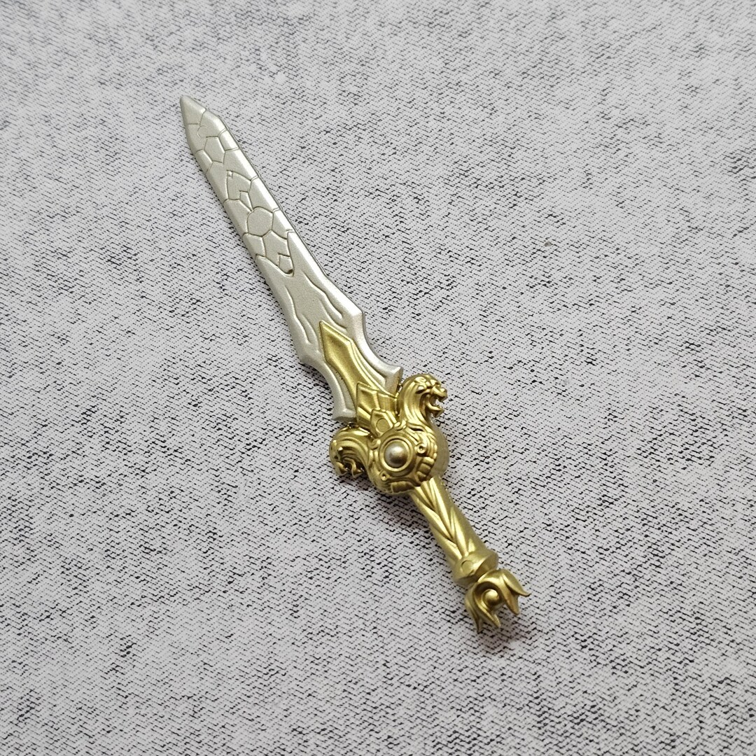 Custom Fantasy Gryphon Knight Sword for Minifigures | Gc6wc7 | Blocks ...
