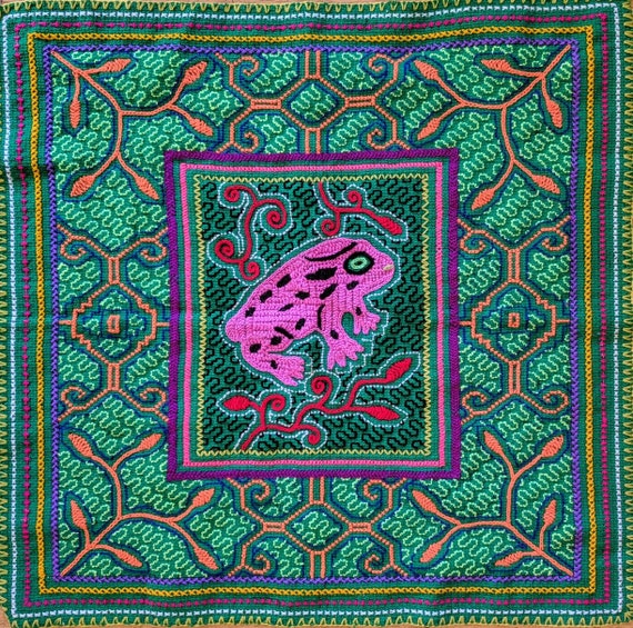 shamanfashionista.com