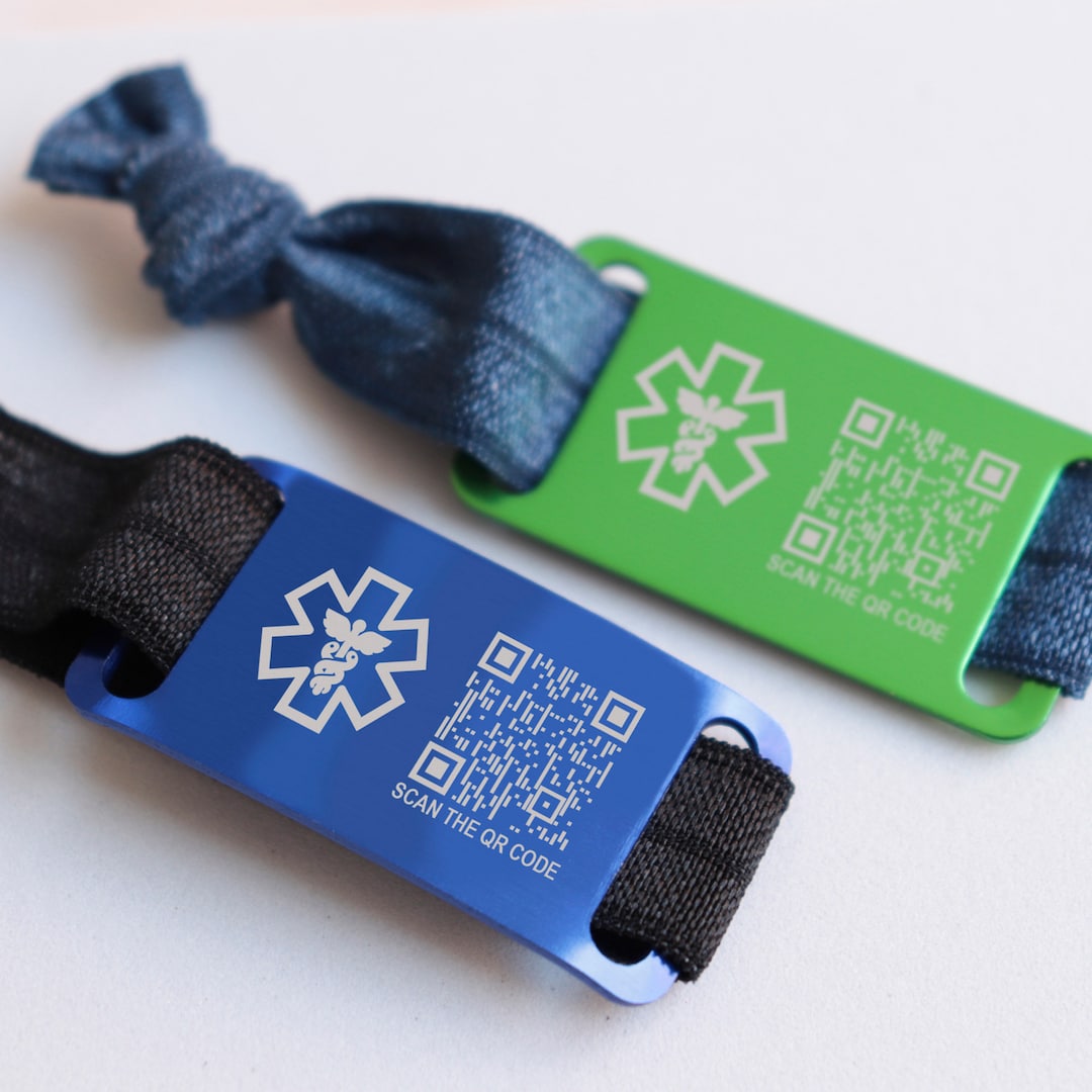 Custom Smart Scannable QR Code Medical Bracelet, Health Emergency ID ...
