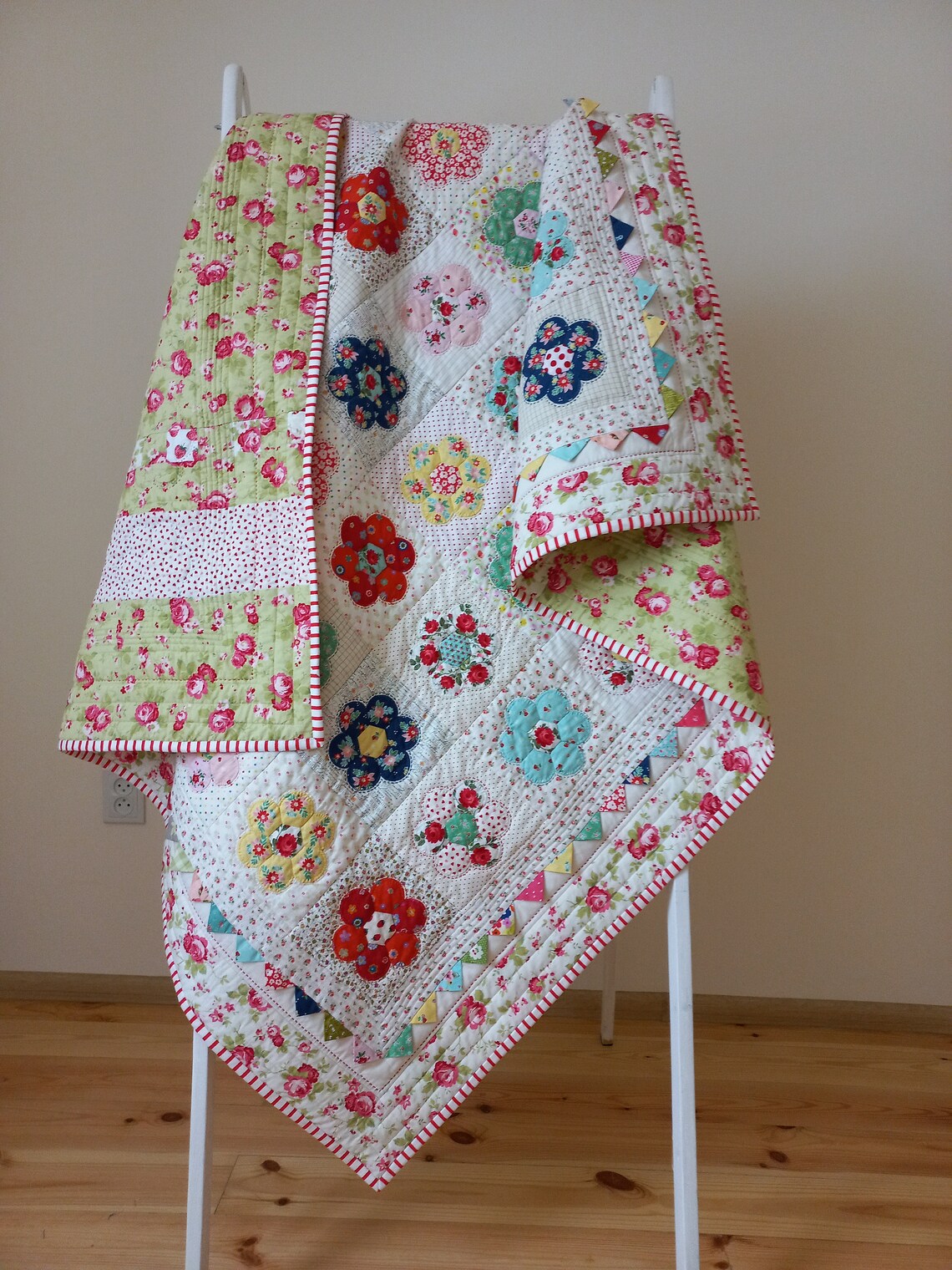 Flower Quilt Handmade Patchwork Quilt Modern Big Size Quilt - Etsy