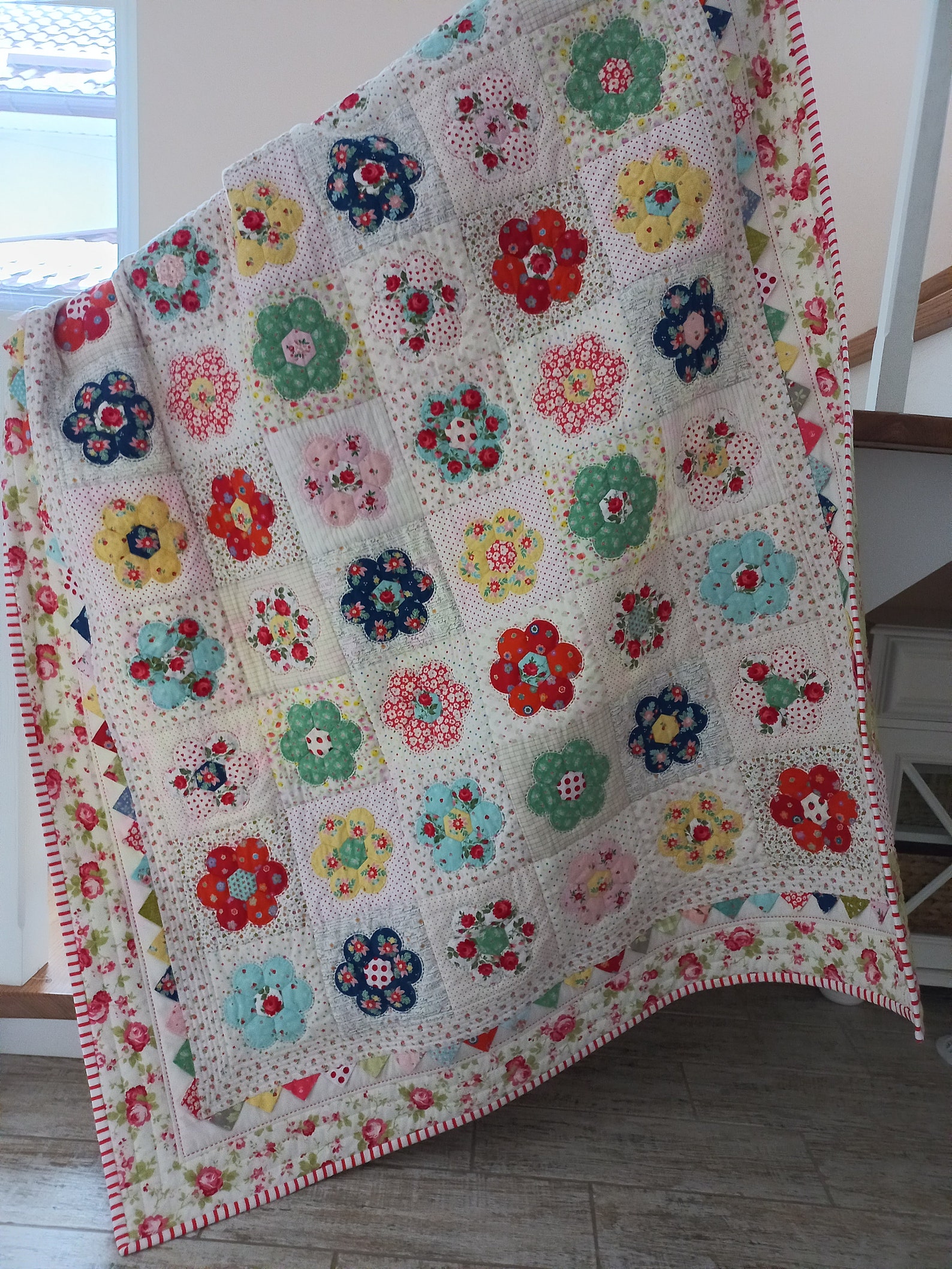 Flower Quilt Handmade Patchwork Quilt Modern Big Size Quilt - Etsy