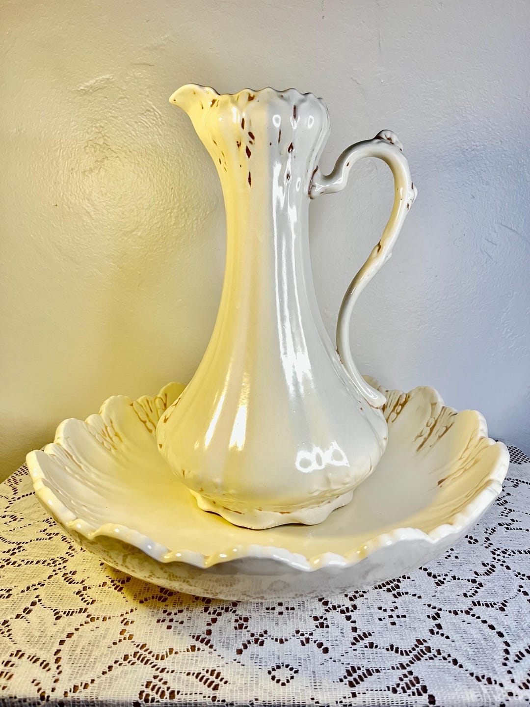 Vintage Victorian Style Wash Basin and Pitcher-ceramic - Etsy