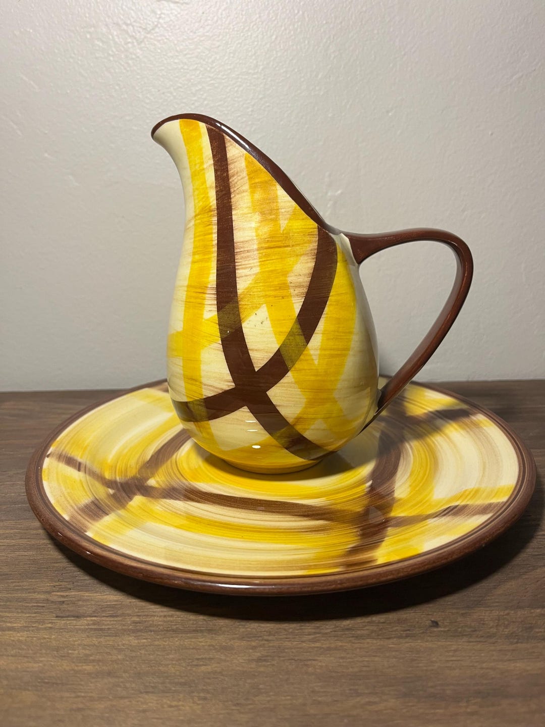 Vintage Mid Century Metlox Vernonware Yellow/ Brown Plaid Pitcher ...