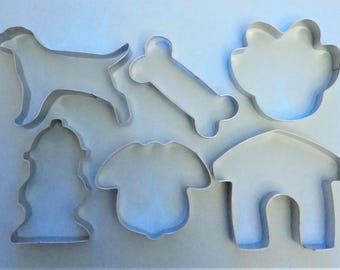 6 Pcs Dog Theme Cookie Cutter Set Paw Kennel Dog Bone Fire Hydrant ...