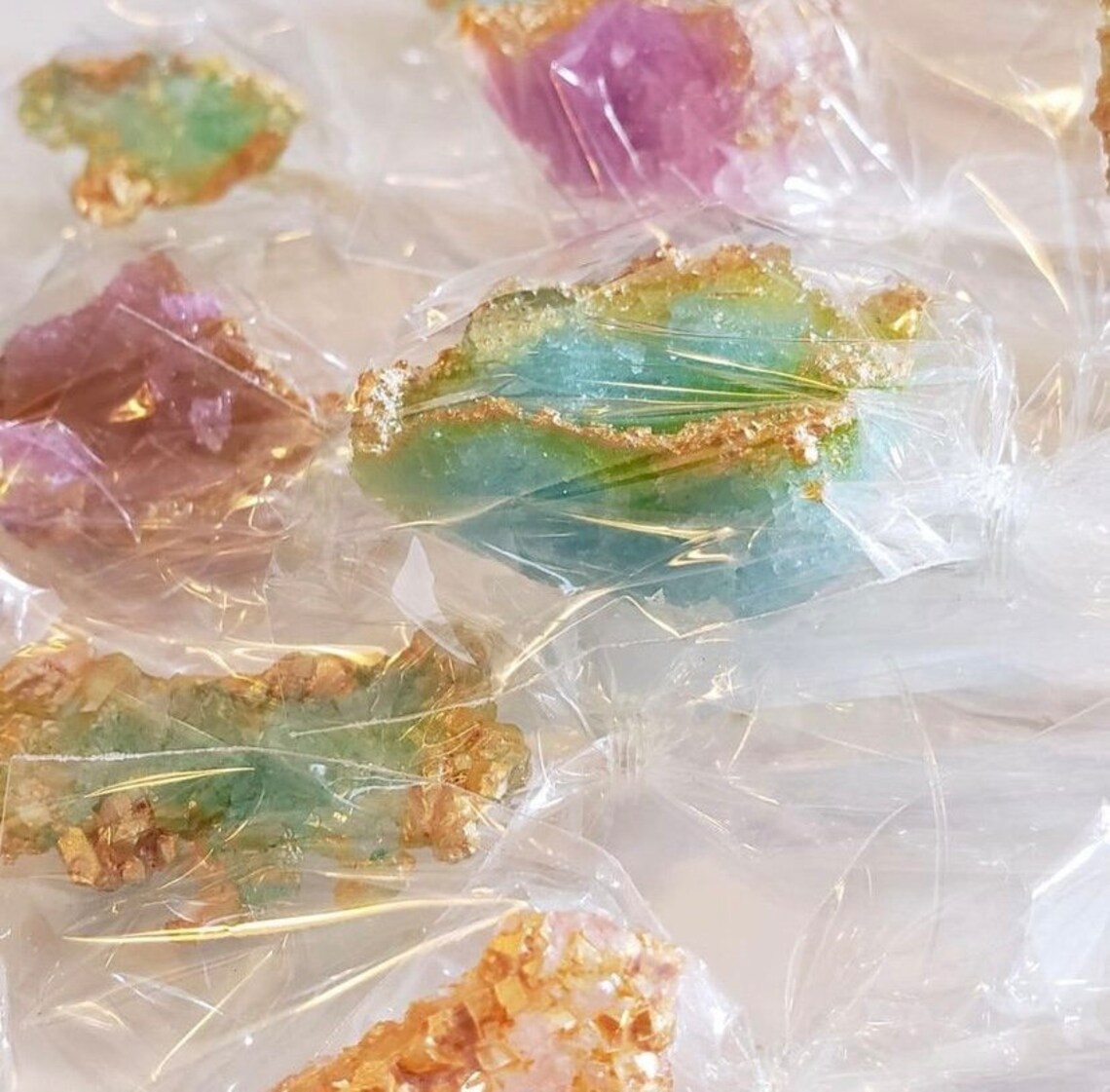 Assorted Edible Druzy Crystal Geode Gemstone Gold Painted Lollipops ...