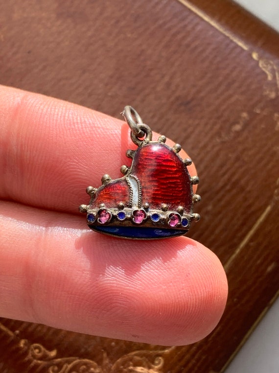 Antique 900 800 Silver Enamel Paste Crown Hat Heart L… - Gem