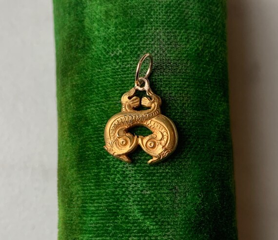 Antique 10K 14K 585 Yellow Gold Fish Entwined Sea Cre… - Gem