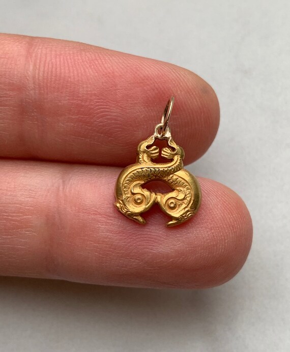 Antique 10K 14K 585 Yellow Gold Fish Entwined Sea Cre… - Gem