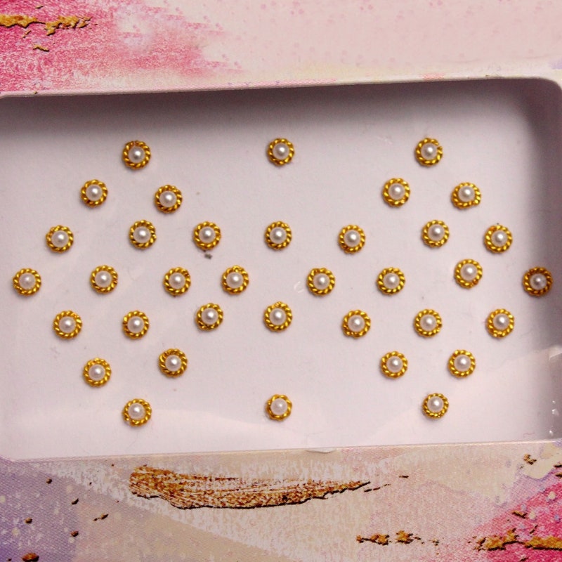 Bindis Pearl - Etsy
