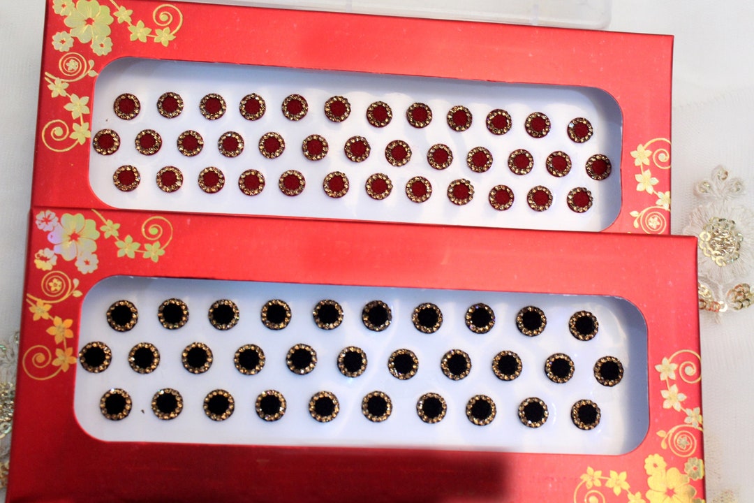 Maroon Round Bindis With Gold Stone Outline,round Bindis,velvet Red ...