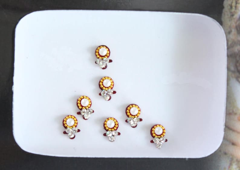 7 Maroon Round Face Stickersround Bindisvelvet Maroon | Etsy