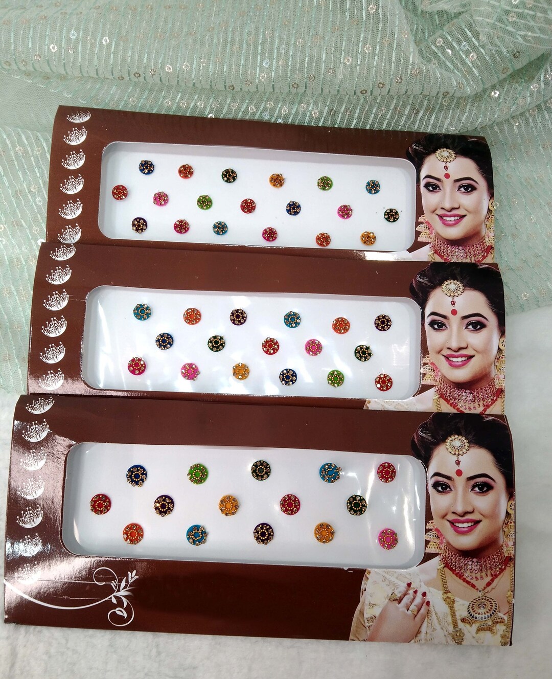 Bindis Round Bridal Bindis With Gold Stone Outline ,wedding Round ...