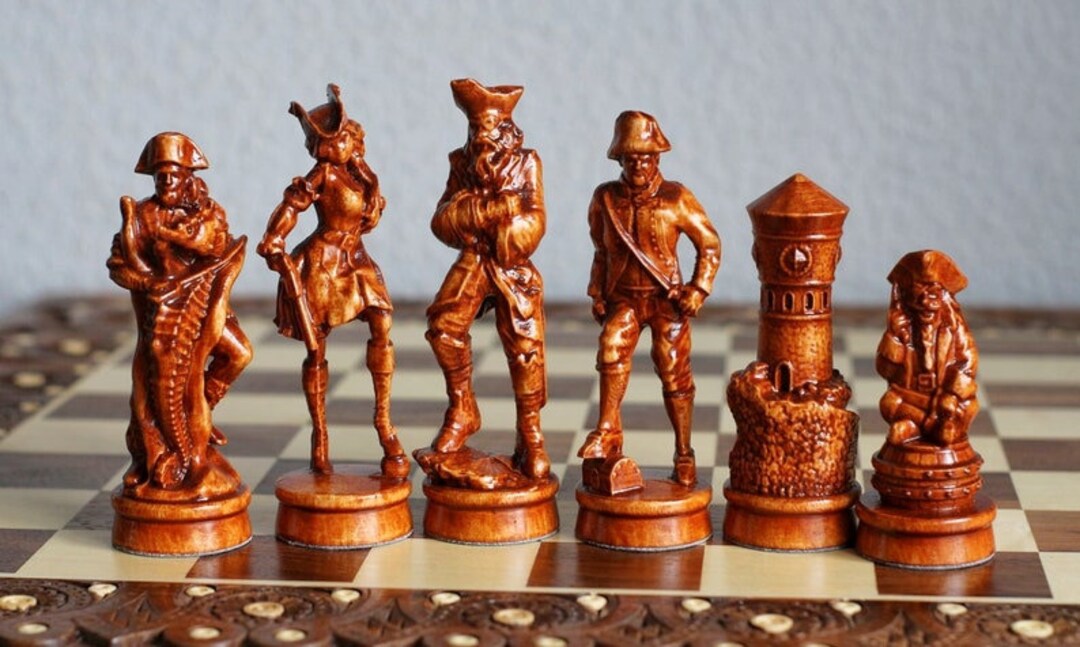Large Collectible Chess Pieces With Box, Luxury Wooden Chess Pieces and ...