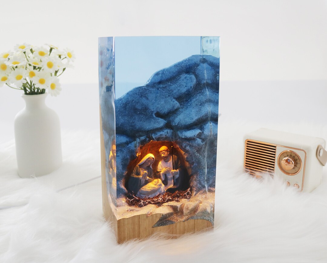 Jesus Epoxy Night Lamp, Jesus Resin Wood Nitht Lights Desk Decor ...