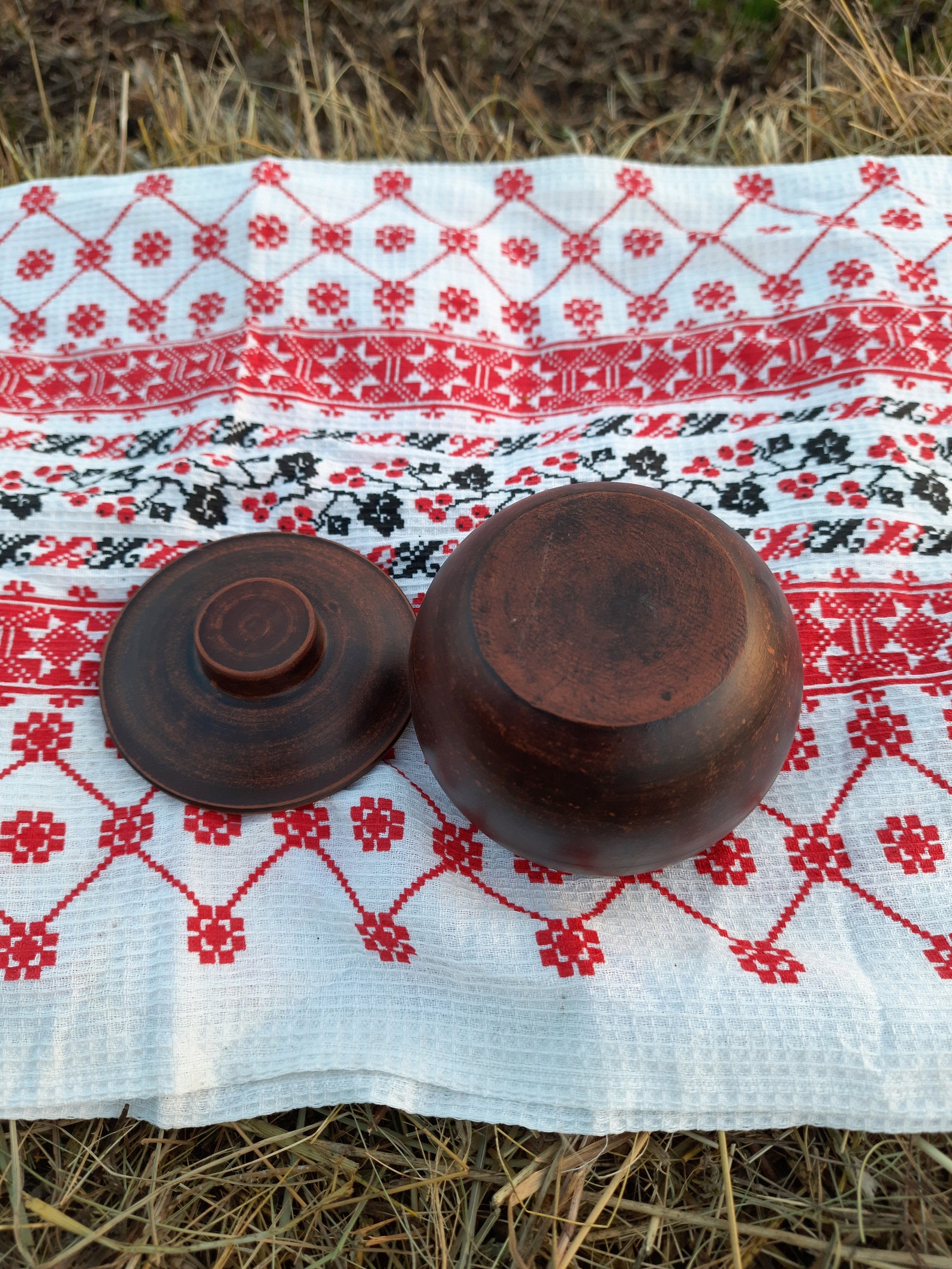 Small Ceramic Baking Pot with Lid Pottery Clay Kitchen decor | Etsy