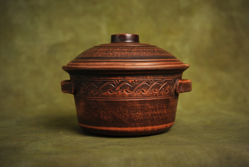Handmade Red Clay Baking Pot With Lid: 2000ml Ceramic Casserole Dish - Etsy