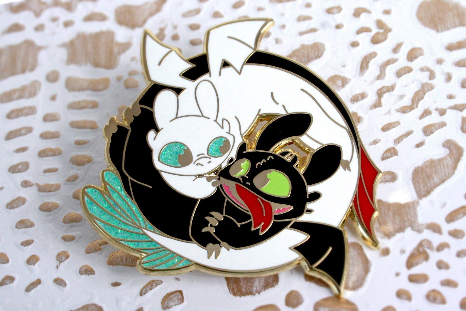 Yin and Yang Hard Enamel Pin HTTYD Nightfurry and - Etsy