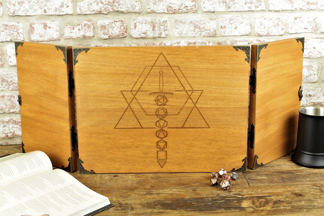 Wooden Dungeon Master Screen Dice Sword Design D&D DND RPG Table Top ...