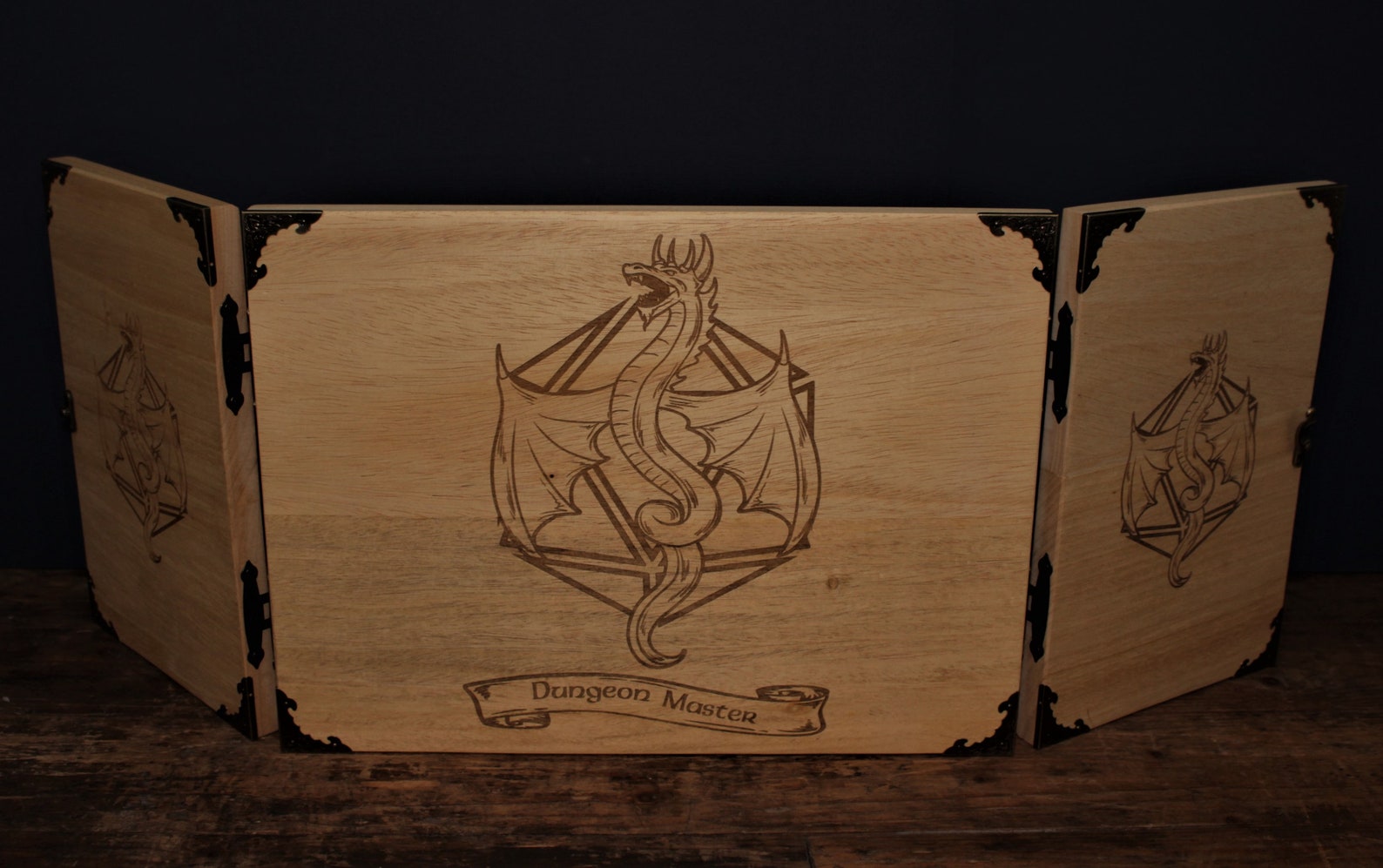 Wooden Dungeon Master Screen D20 Dragon D&D DND RPG Table - Etsy