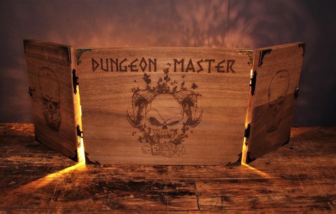 Skull Design Dungeon Master Screen | Solid Wood DM Screen | D&D ...