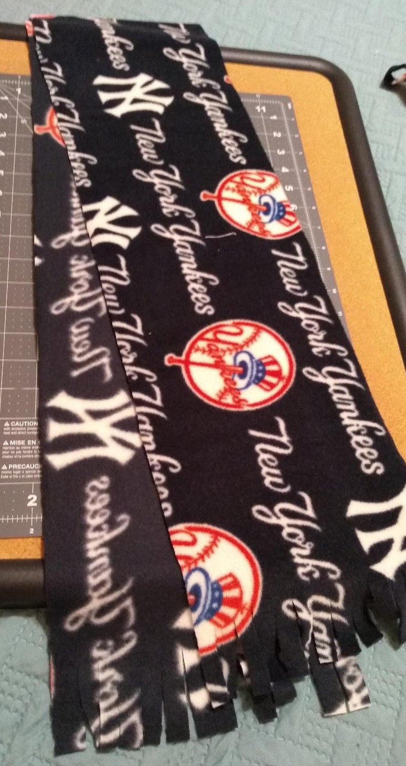 New York Yankees Fleece Scarf - Etsy