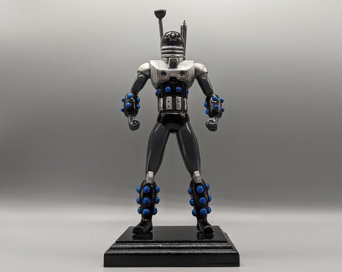 Whovian Sentinel Dalek-inspired Robot Statue Sculpture, Art Sculpture ...