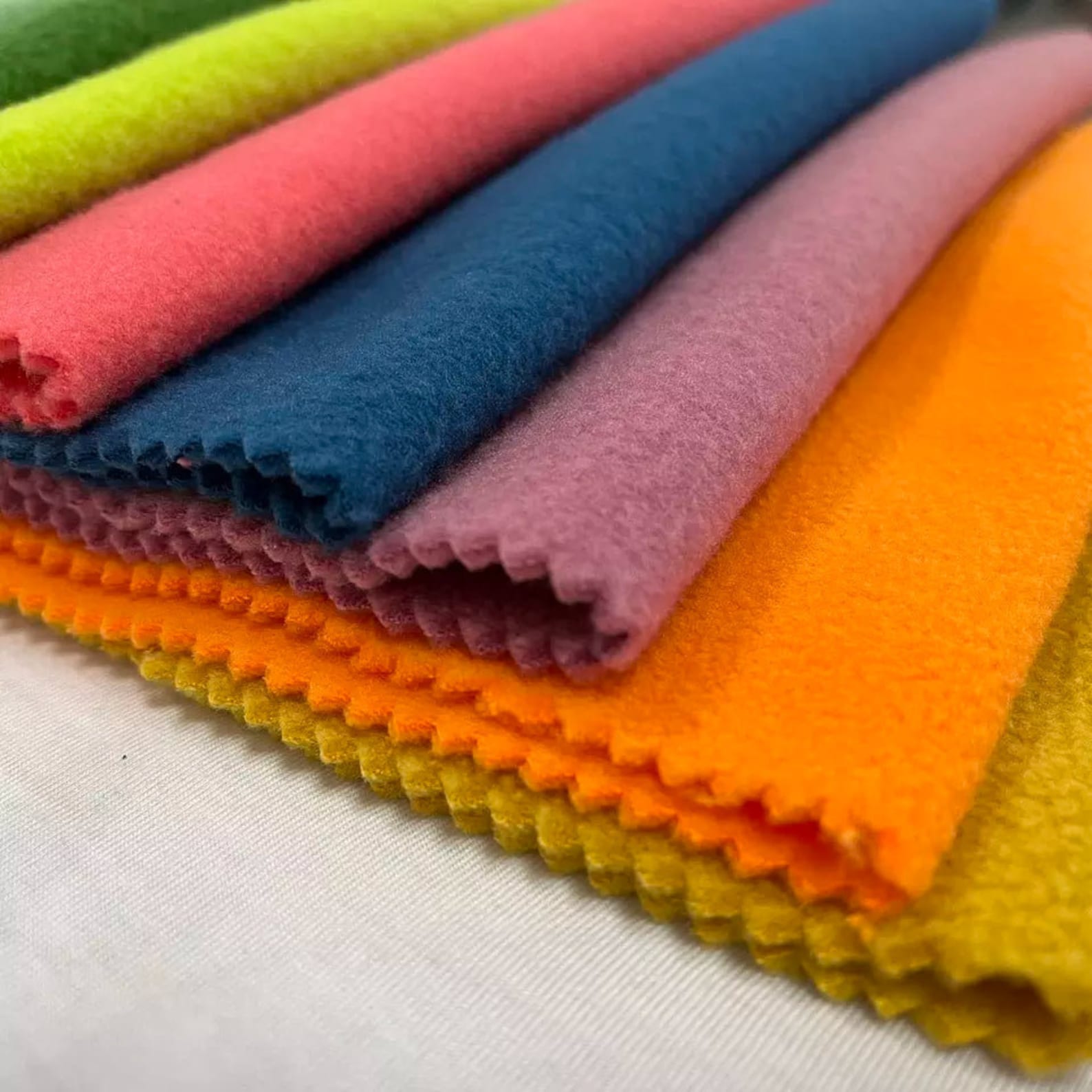 Warm Anti Pill Polar Fleece Fabric Soft Washable Material Kids Wide 30 ...