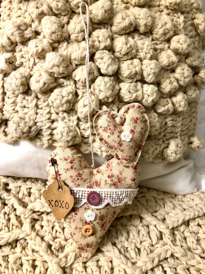 Shabby Vintage-inspired Hearts - Etsy