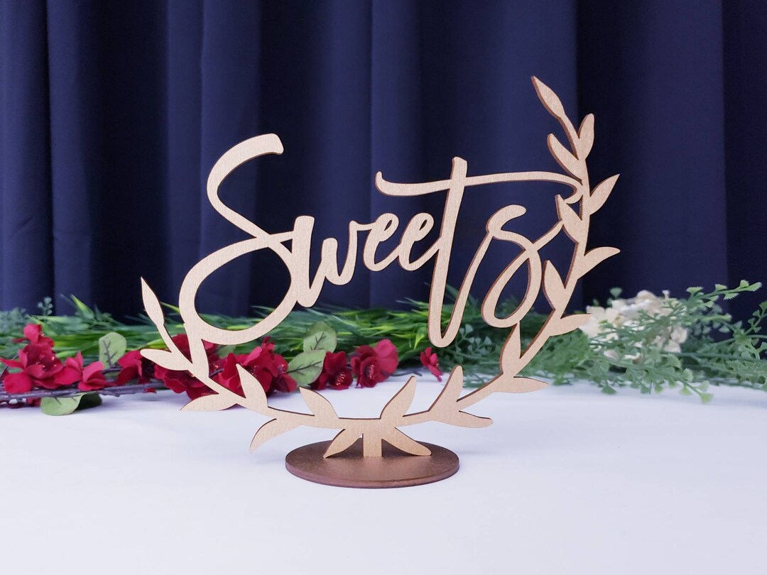 Sweets Table Sign | Wreath Sign - Etsy