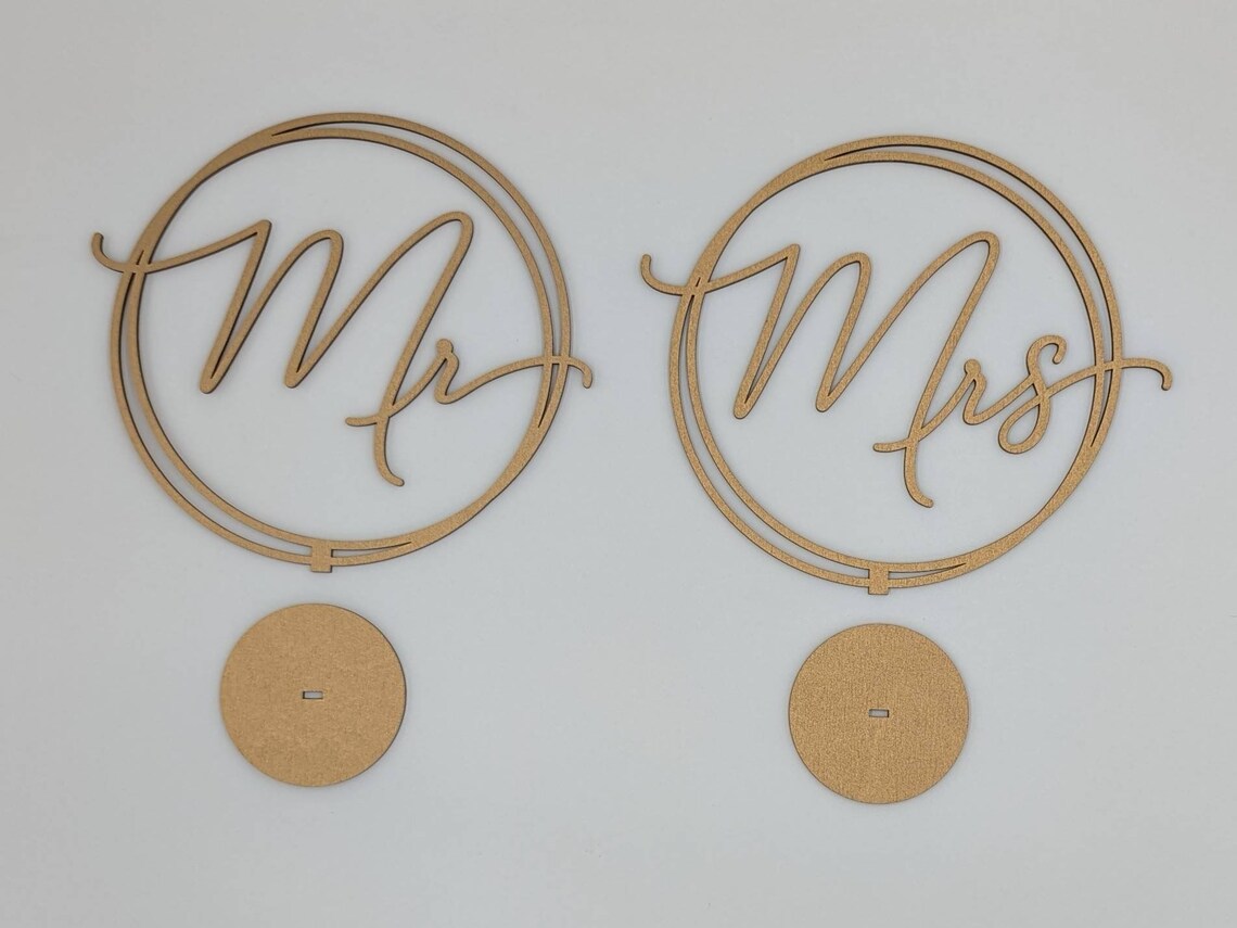 Mr and Mrs 2 Piece Set Head Table Signs Set of 2 - Etsy