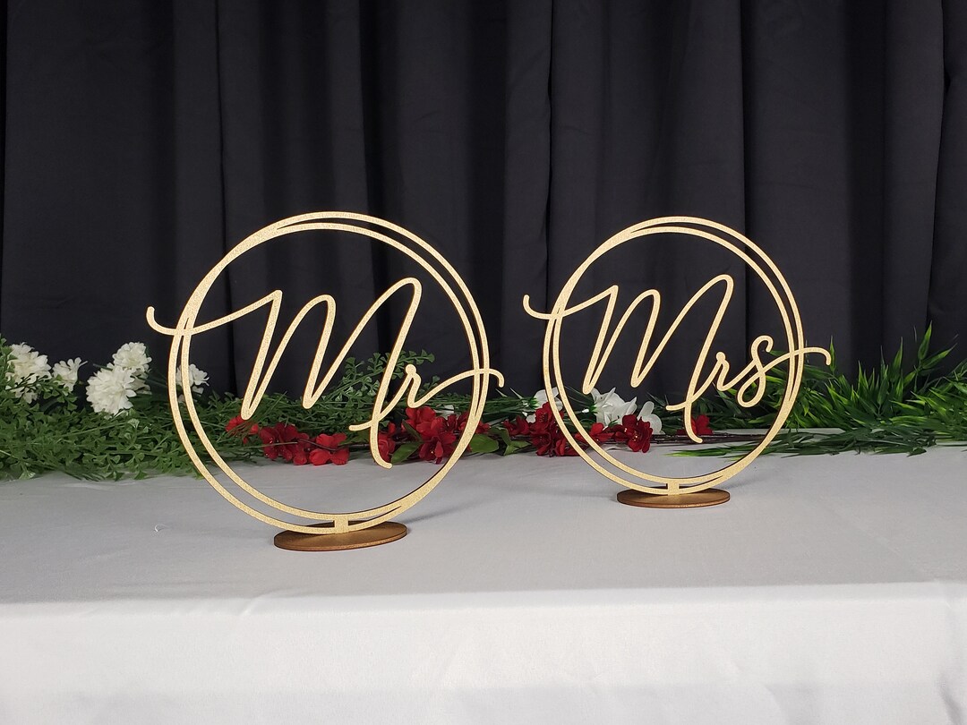 Mr and Mrs 2 Piece Set Head Table Signs Set of 2 - Etsy