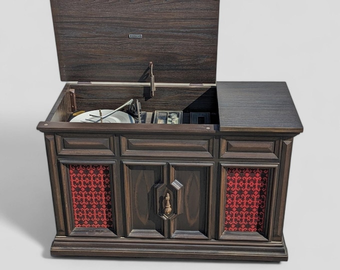 Vintage Zenith Stereo Console, Record Player, Radio in Working ...