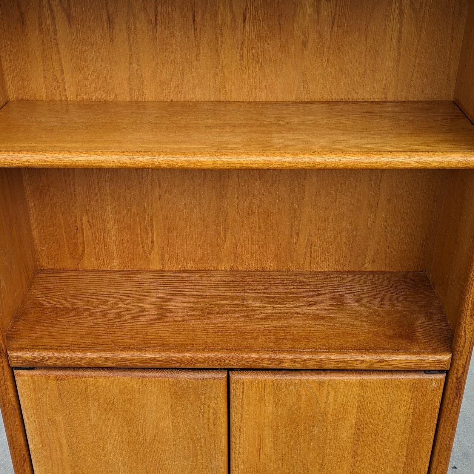 Nice Oak Bookcase, Vintage, Adjustable Shelves, Solid Wood, Mid Century ...