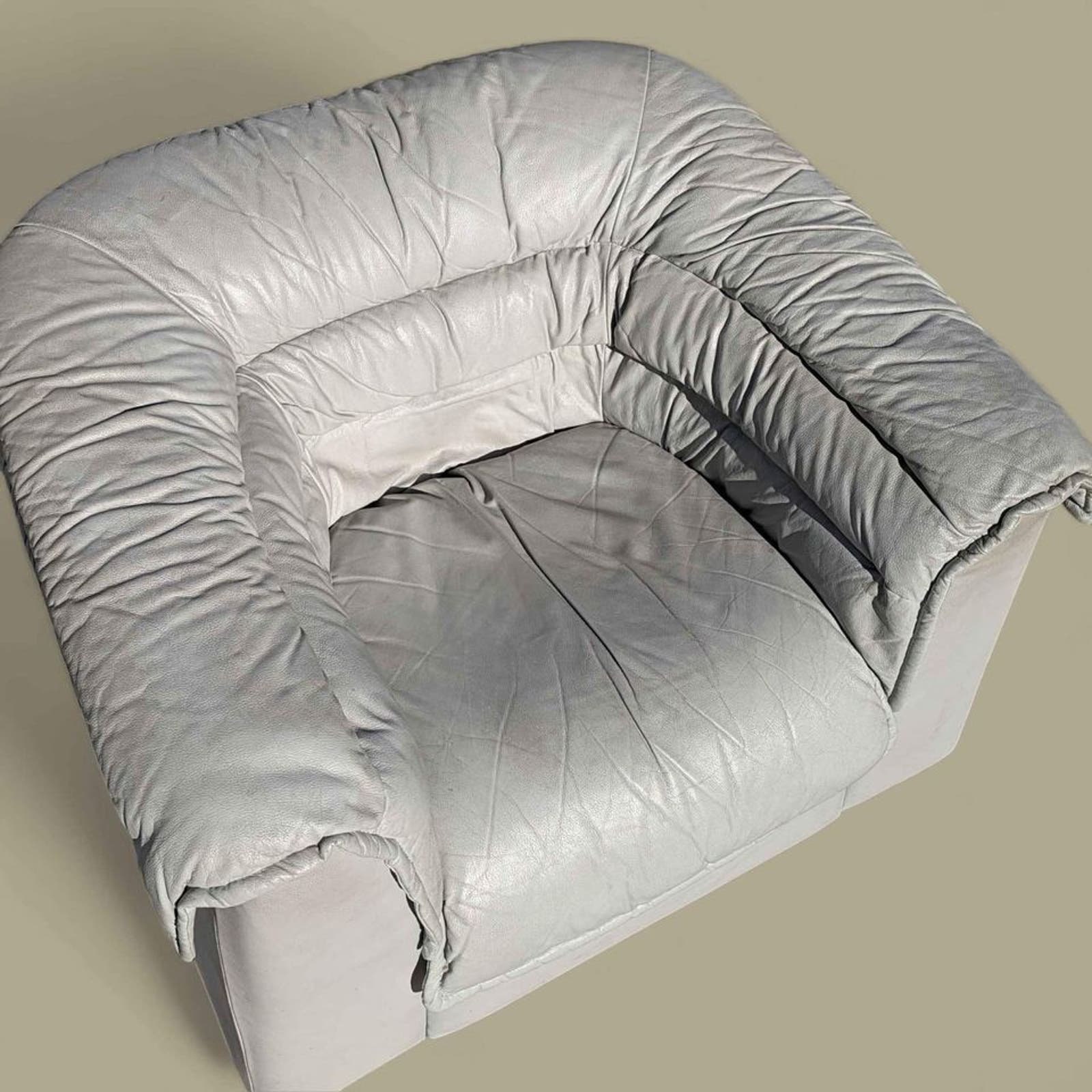 Natuzzi Leather Lounge Chair, Italian, Made in Italy, Postmodern, Light ...