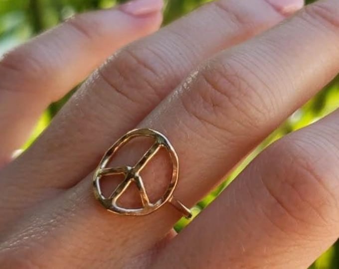 14k Gold Peace Ring, Handmade Peace Symbol Ring, Textured Gold Ring ...