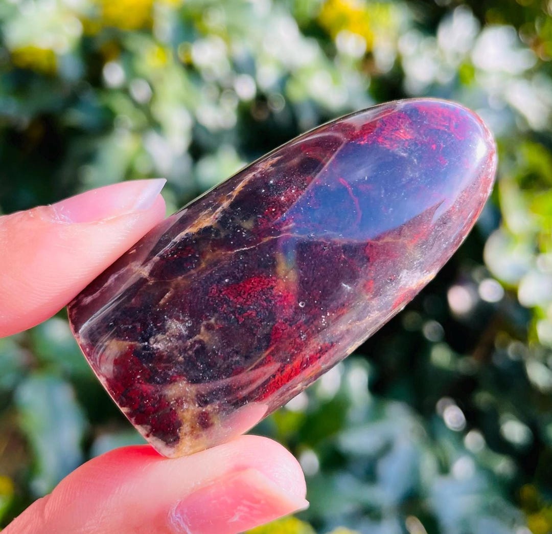 Blood Jade Stone (52.5G) Smooth Free Form Blood Jade Crystal, Ultra ...