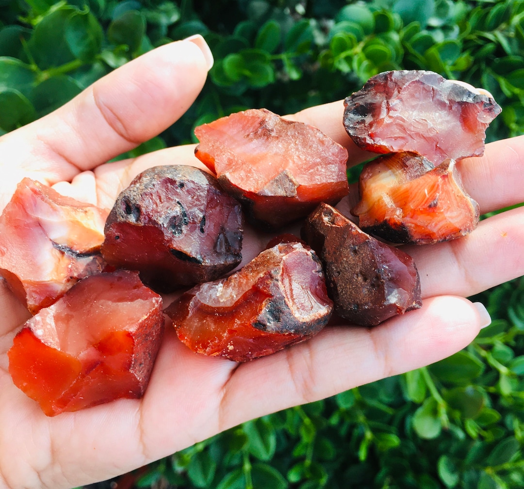 Raw Carnelian (1) Carnelian Crystal, Raw Crystals, Rough Carnelian ...