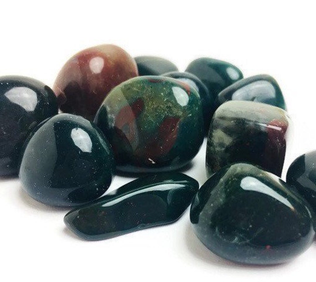 Tumbled Bloodstone Crystal: Polished Green Heliotrope Jasper (20-30mm ...