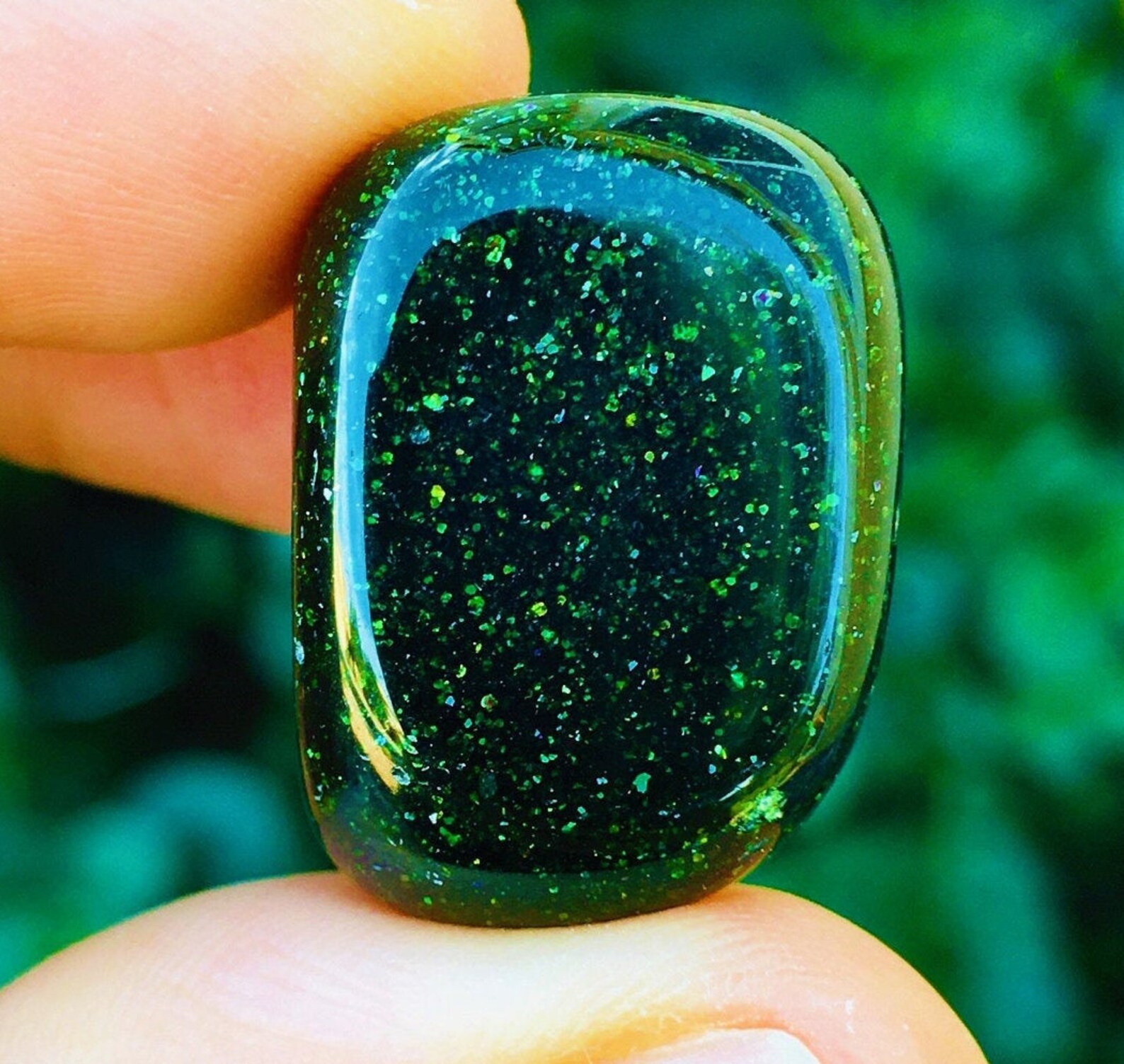 GREEN Goldstone Crystal 1 Sand Stone Glitter Beautiful | Etsy
