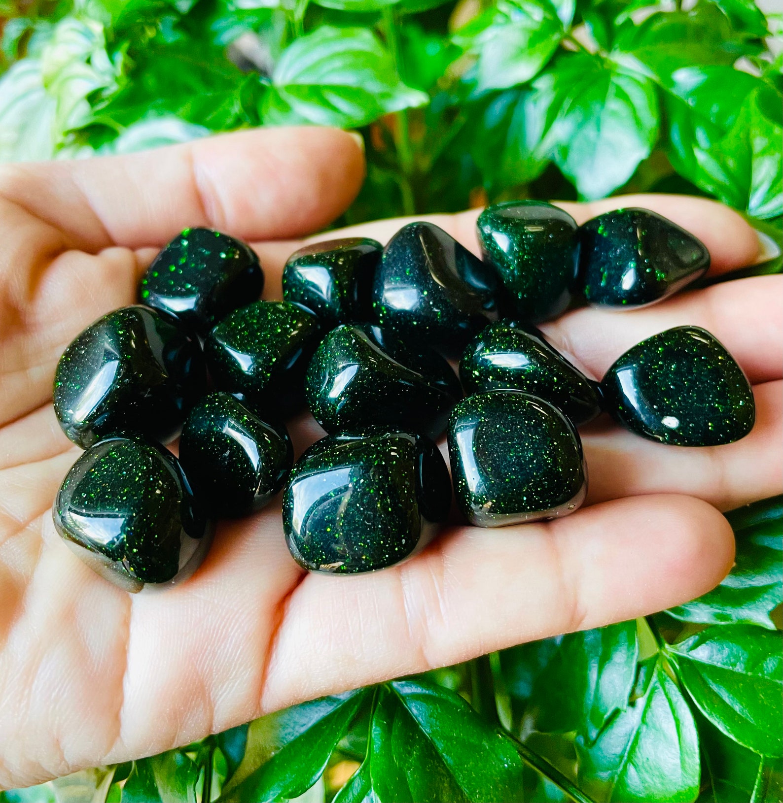 GREEN Goldstone Crystal 1 Sand Stone Glitter Beautiful | Etsy