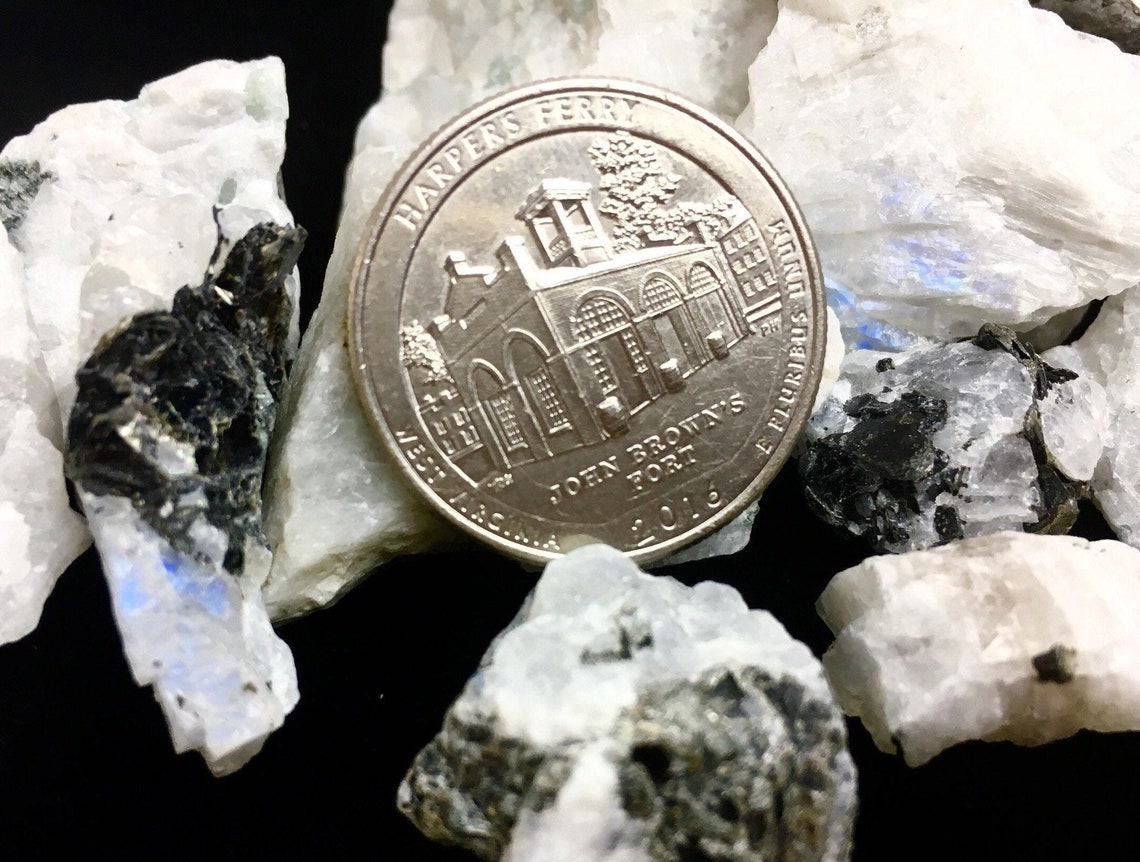 Raw Moonstone Crystal 1/4LB Rough Moonstone Rainbow - Etsy