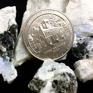 Raw Moonstone Crystal 1/4LB Rough Moonstone Rainbow Moonstone AA ...