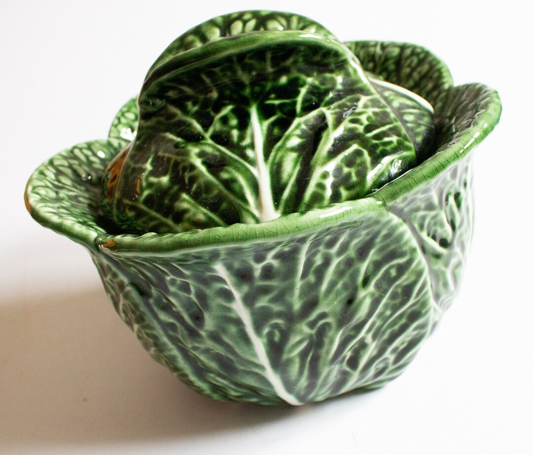 Subtil Portugal Green Cabbage Leaf Majolica Lidded Tureen, Green ...