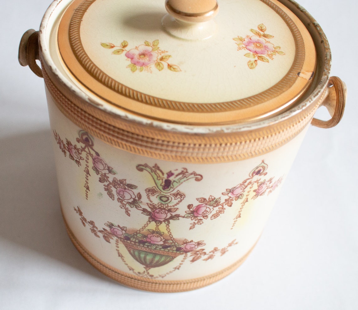 Vintage Devon Ware Stoke on Trent 'etna' Pattern Blushware Lidded ...